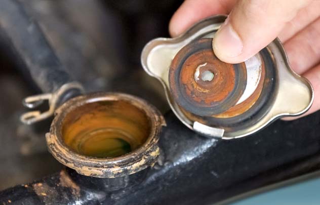 What to Do When Your Radiator Cap is Leaking - Jeepzine