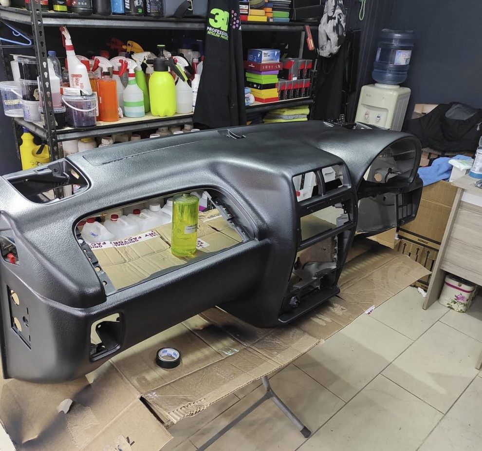 How to Paint Your Car's Dashboard: Everything You Need to Know