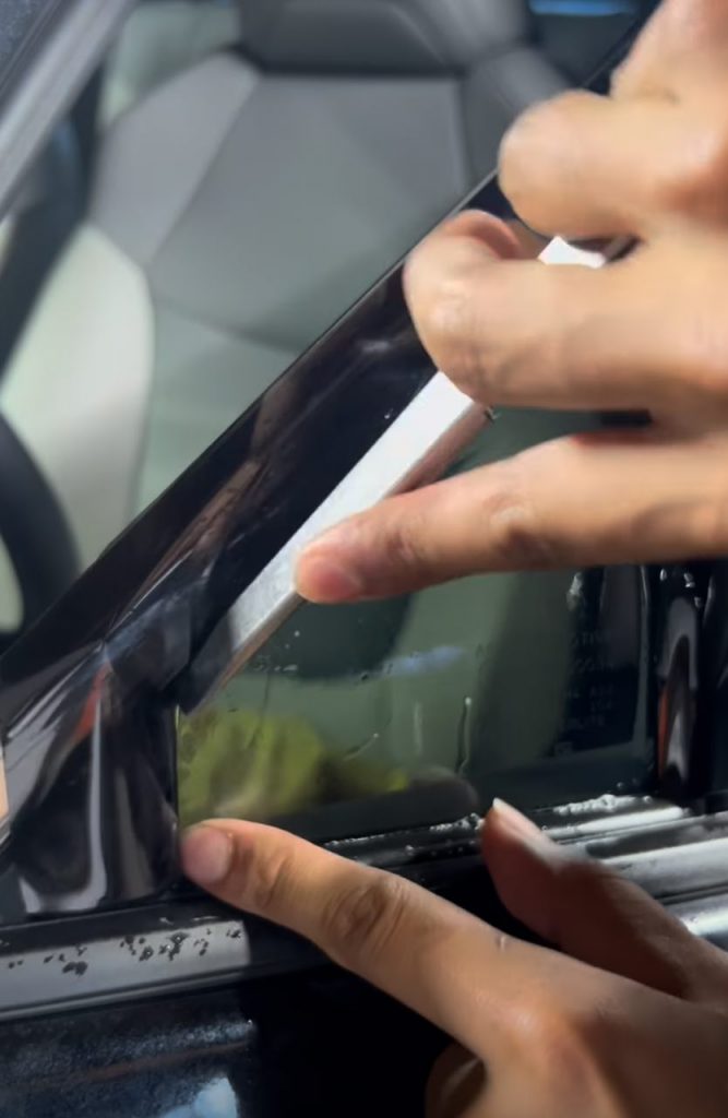 Repairing Window Tint Scratches: Step-by-step Guide