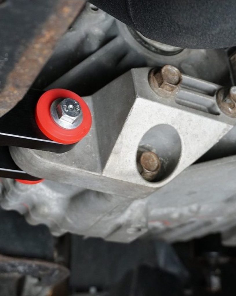 Symptoms of a Bad Motor Mount - What You Need to Know